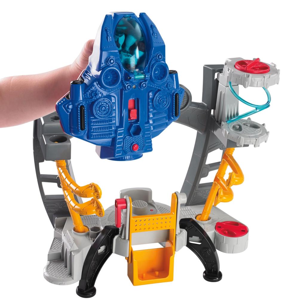 Amazon.com: Fisher-Price Imaginext Alpha Explorer: Toys & Games