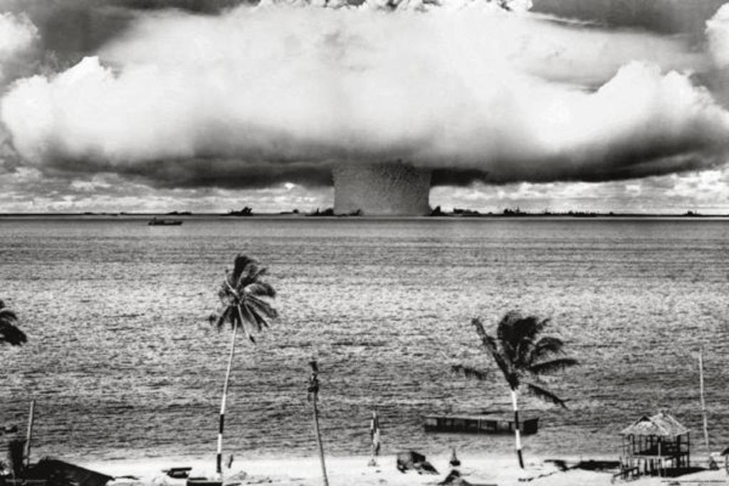 Amazon.com: Poster Operation Crossroads Baker Atomic Bomb Nuclear ...