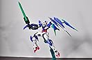 Amazon.com: Bandai Hobby BAN206312 RG #21 1/144 00 Quanta Gundam 00 ...