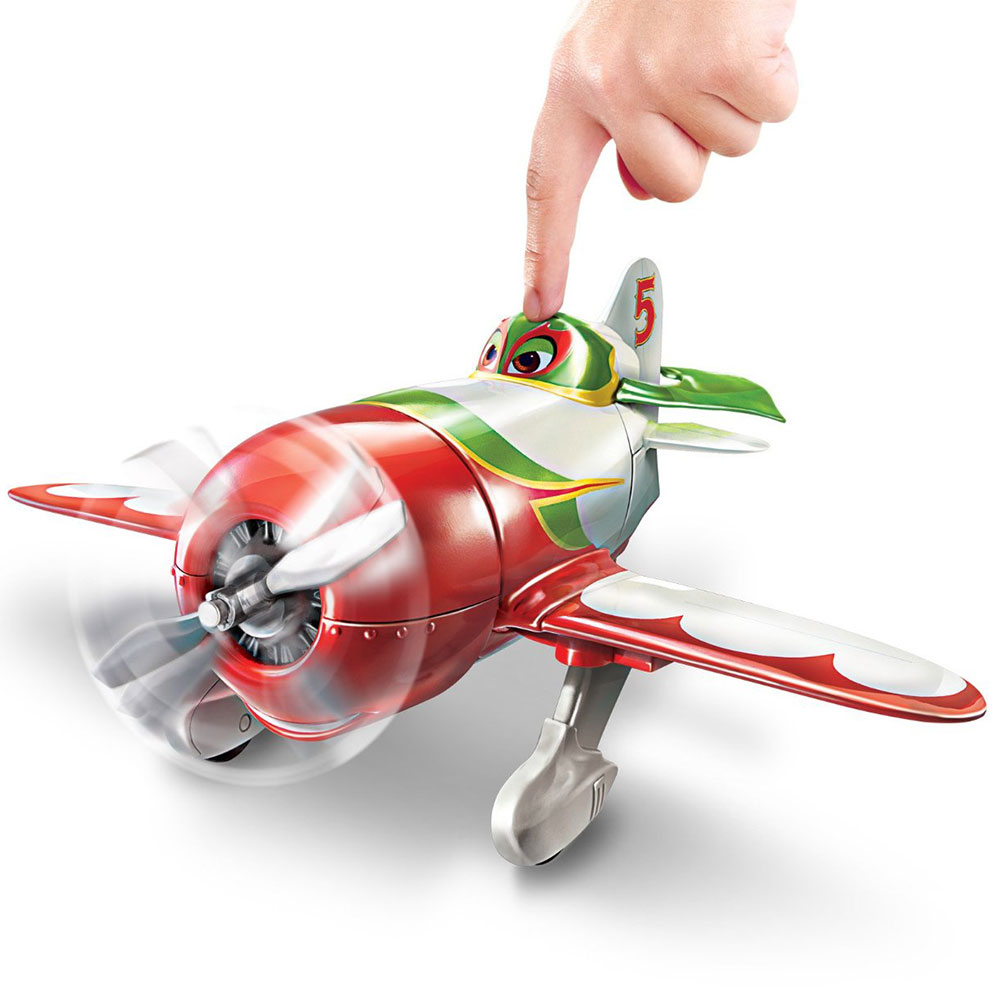 Amazon.com: Disney Planes Deluxe Talking El Chupacabra Plane: Toys & Games