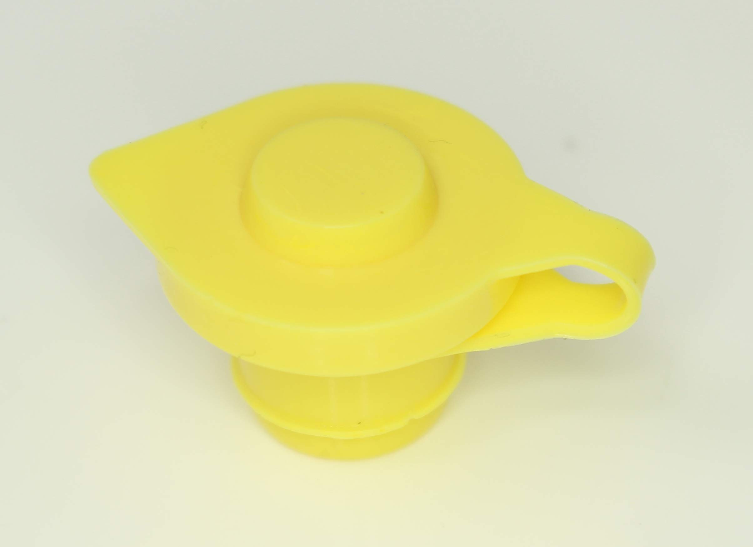 Mua JSP Manufacturing JSP Manufacturing Pick a Pack Yellow Fuel Gas Can ...