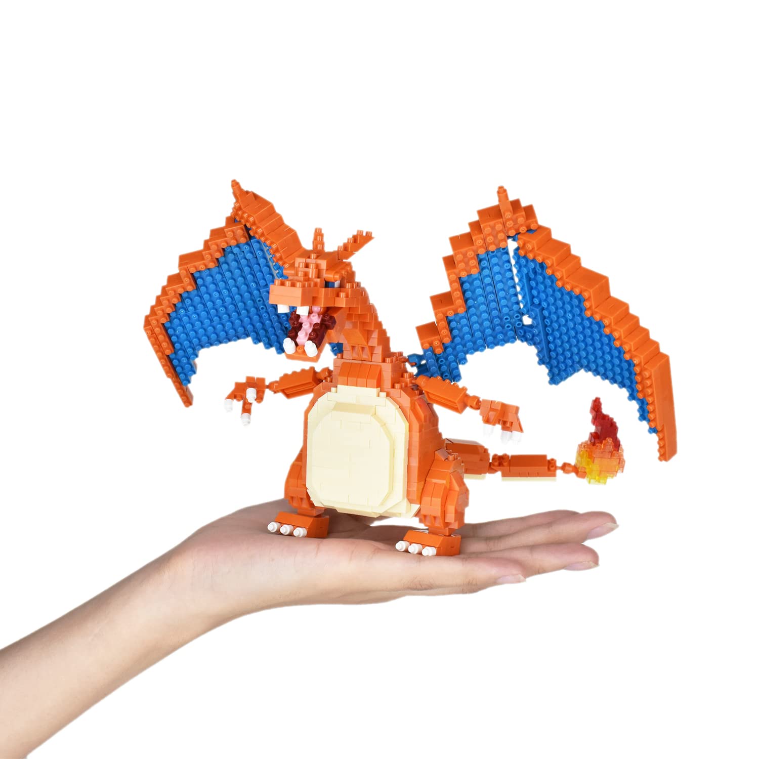 Mua nanoblock - Pokémon - Charizard Deluxe Edition, Pokémon Series Building Kit trên Amazon Mỹ ...