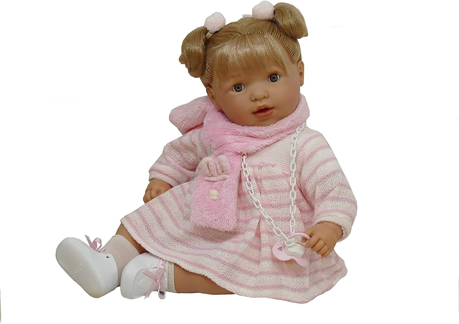 Claudia doll with case (R/1574)-Her hair is arranged in two cute ...