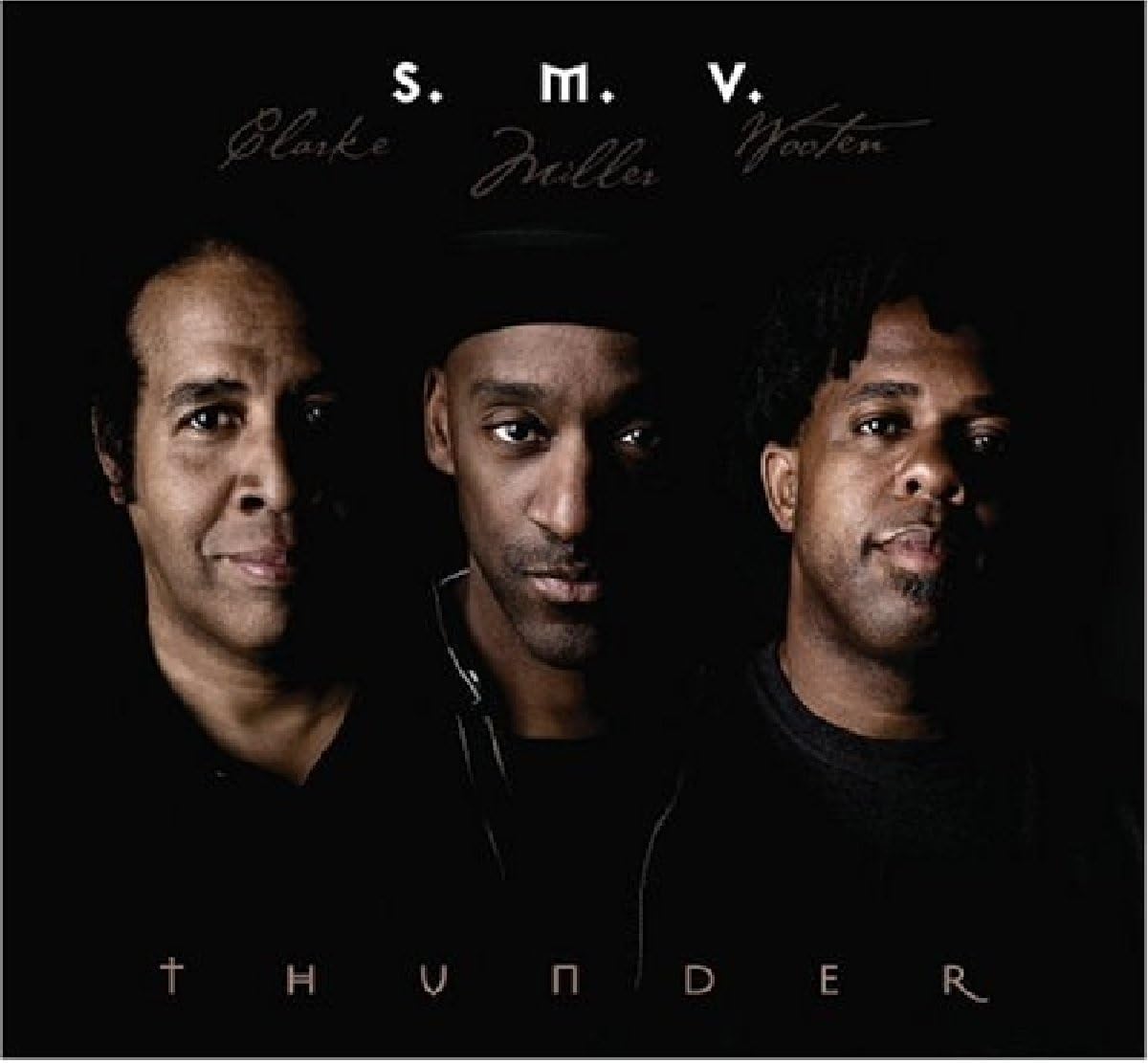 Thunder: Smv, (Stanley Clarke, Marcus Mi: Amazon.it: CD e Vinili}
