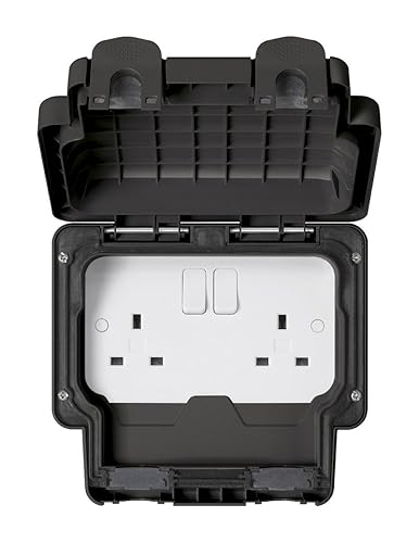 MK Masterseal Plus K56486GRY 13 amp 1-Gang Switched Socket: Amazon.co ...