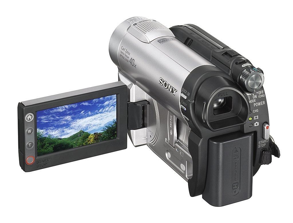 Mua Sony DCR-DVD610 DVD Handycam Camcorder with 40x Optical Zoom (Renewed), 480p trên Amazon Mỹ ...