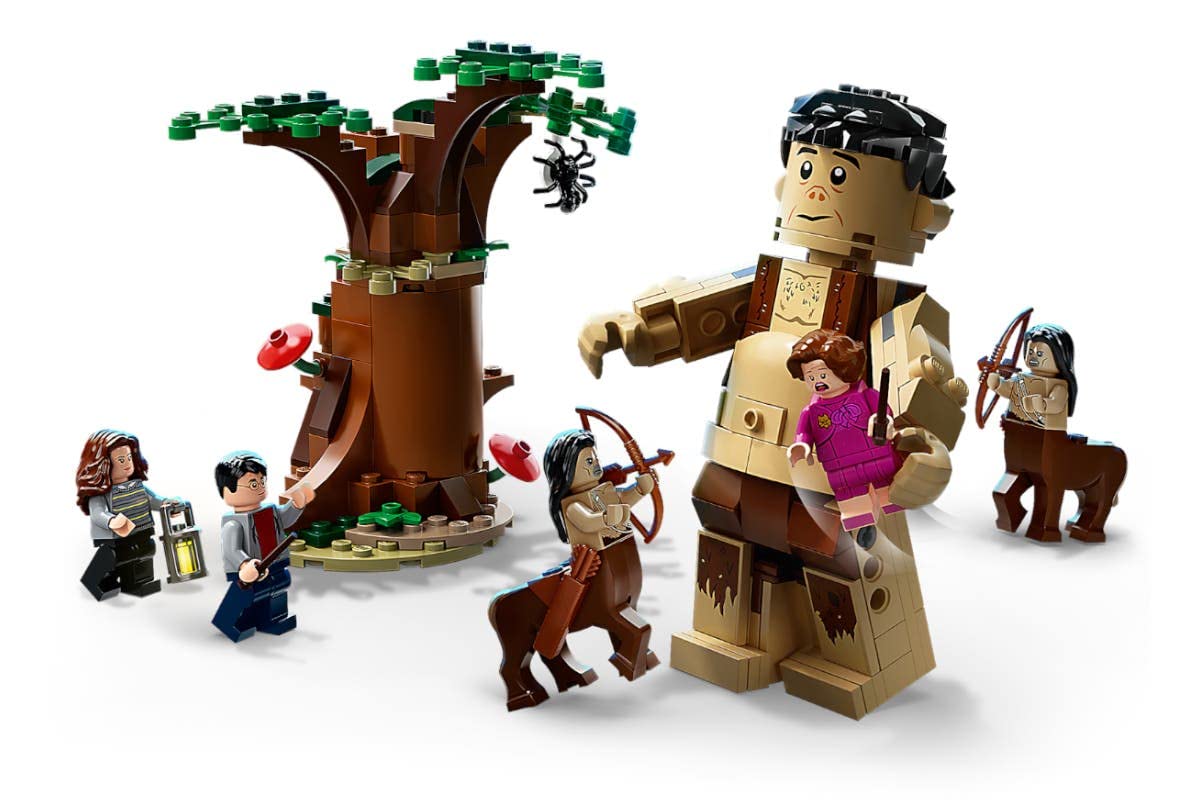 Mua LEGO Harry Potter Forbidden Forest: Umbridge’s Encounter 75967 ...