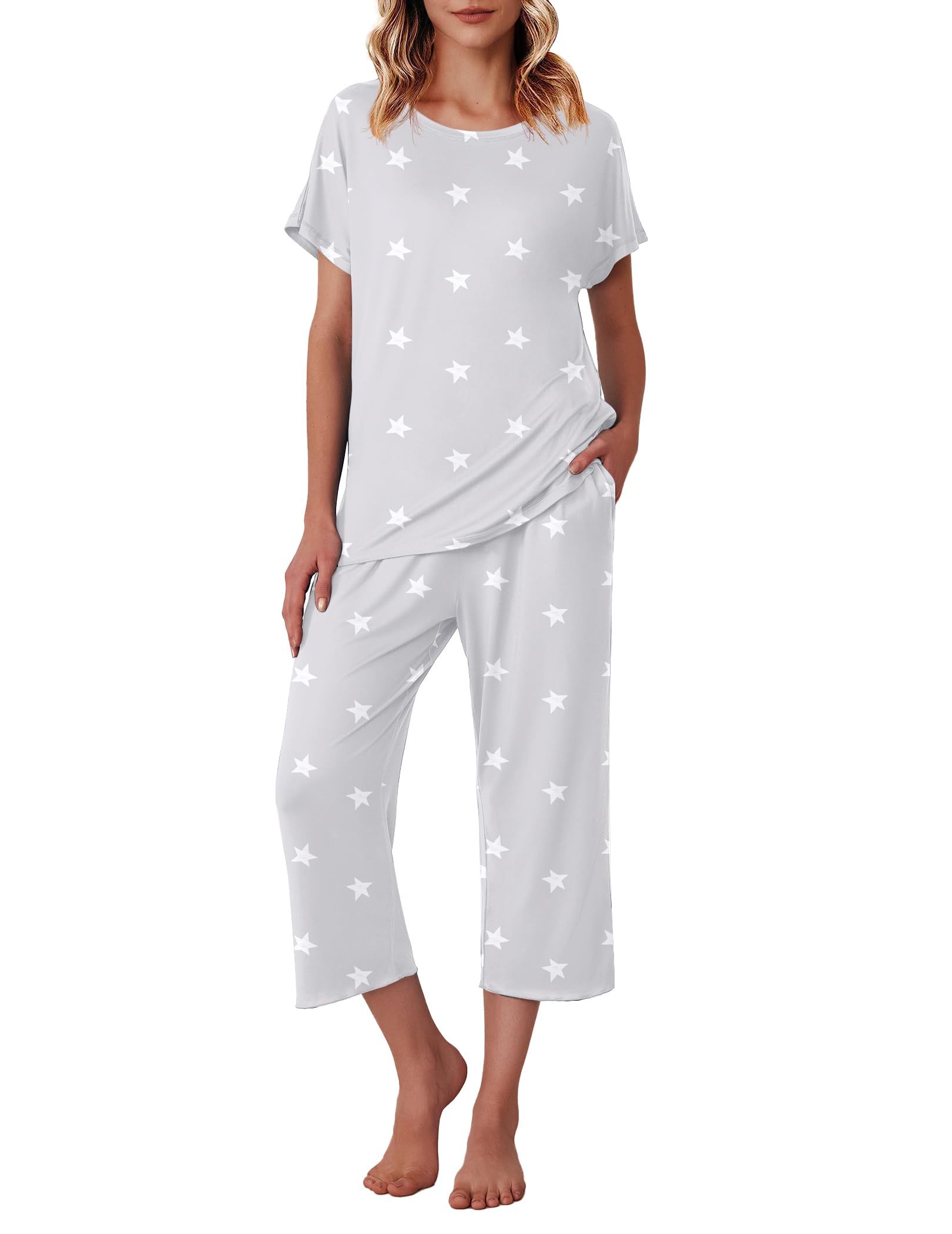 Ekouaer Women's Capri Pajama Sets Floral Print Short Sleeve Sleepwear Top and Capri Pants 2 ...