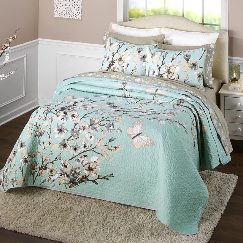The Lakeside Collection Embroidered Cherry Blossom Quilt Set with Shams ...