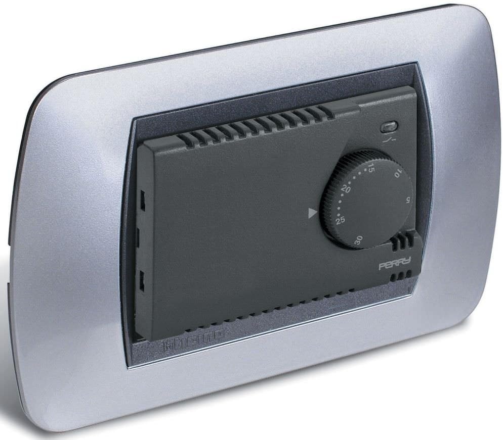 Termostato elettronico da incasso con spia Led modello 1TITE301 MC Perry: Amazon.it: Fai da te