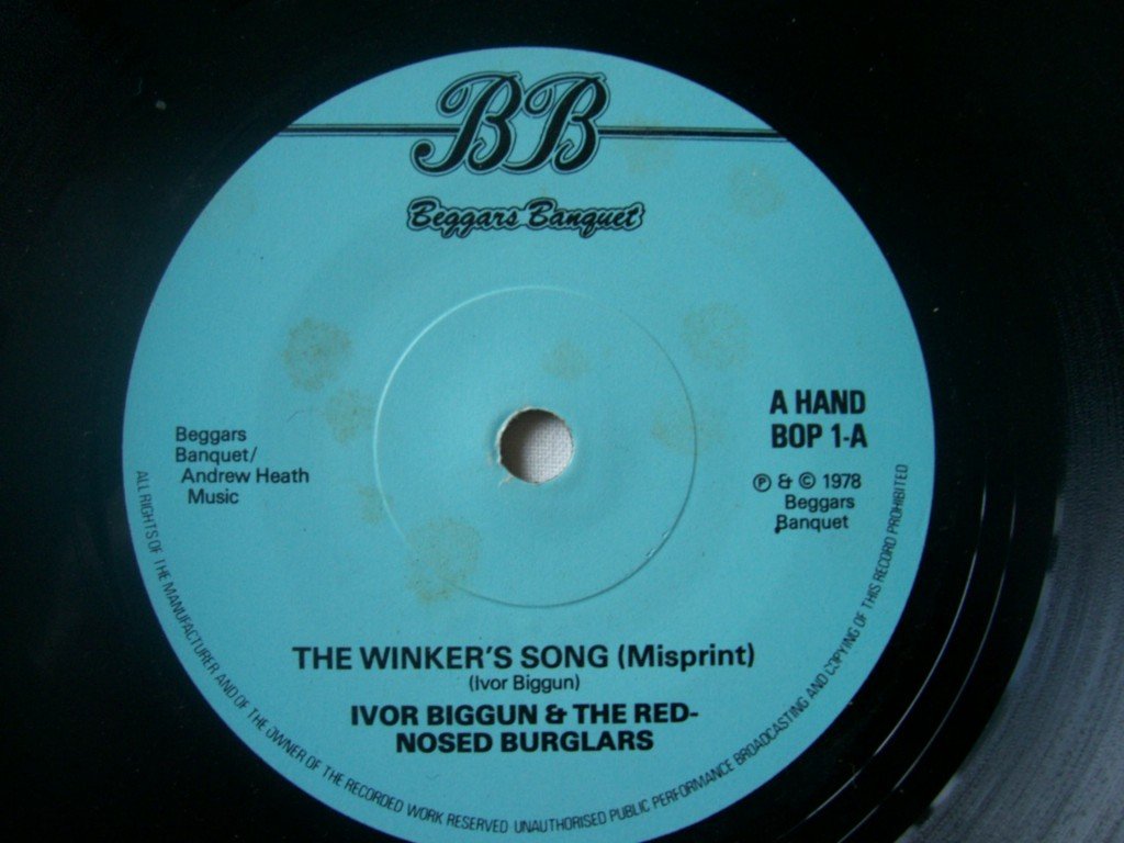 Ivor Biggun And The Red Nosed Burglars - The Winker's Song (Misprint ...