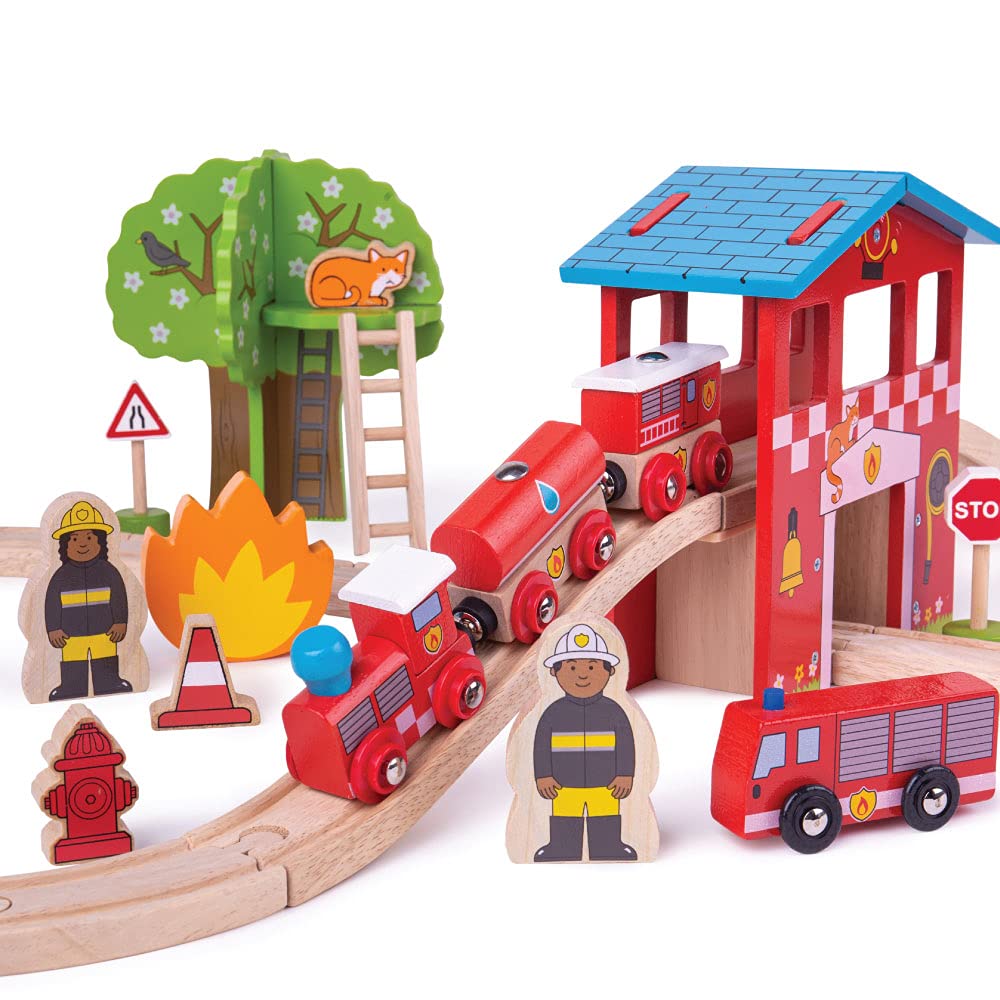 Mua Bigjigs Rail Wooden Fire Station Train Set - 39 Play Pieces trên ...