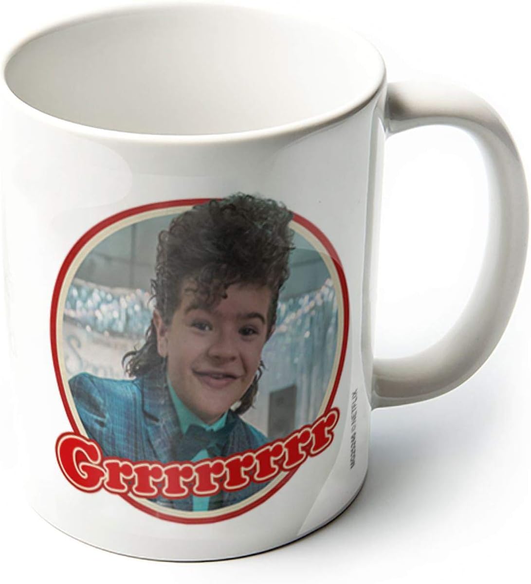 Stranger Things Ceramic Mug with Dustin Purring in Presentation Box ...