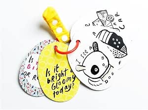 Amazon.com: Wee Gallery, Stroller Cards, Flash Card Clips for Baby - I ...