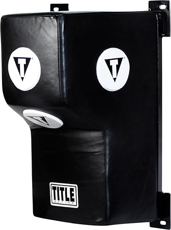 How to Pivot when throwing PUNCHES with Don Saxby : r/amateur_boxing