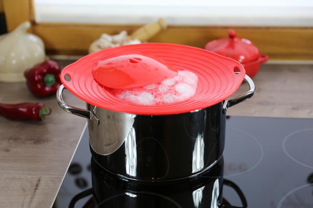 Culinario universal lid, boil over protector, ideal for pots with ...