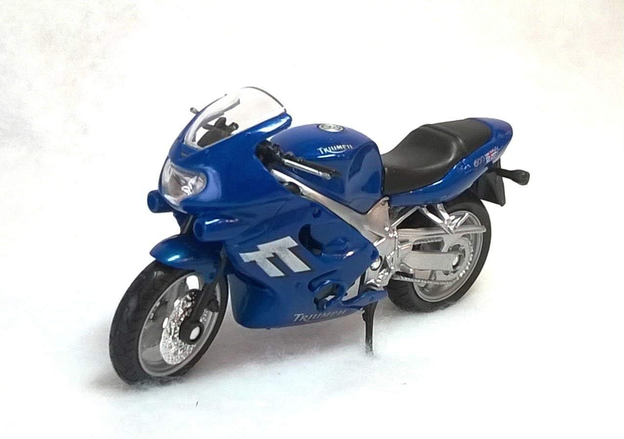 Triumph Tt600 Tt 600 2002 Blau 1/18 Welly Modellmotorrad Modell ...