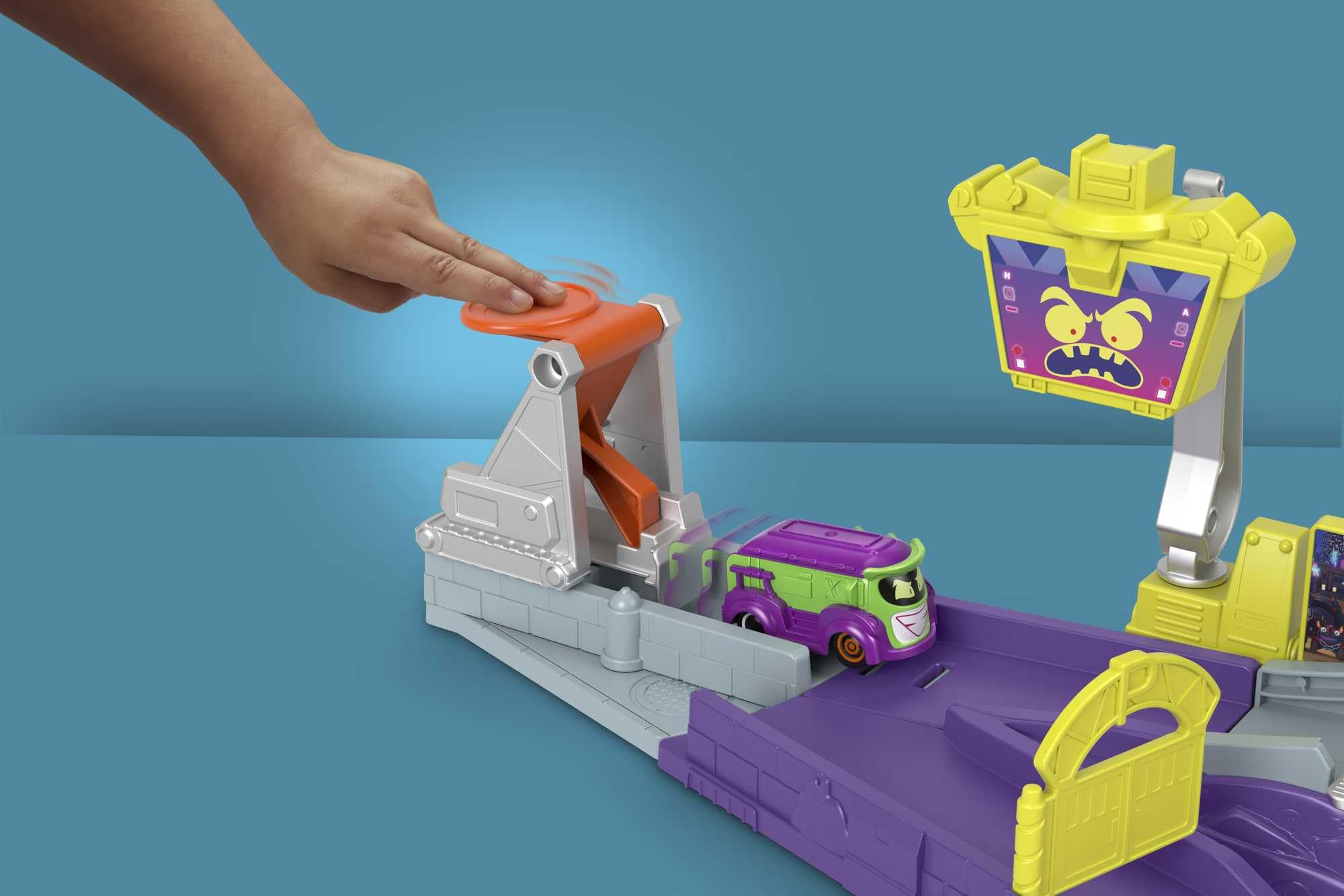 Mua Fisher-Price DC Batwheels Toy Car Playset, Legion of Zoom Launching ...