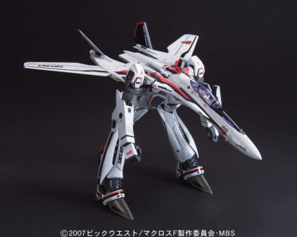 Mua Bandai Macross Transformable Model Kit 1/72 Scale VF-25F Messiah ...