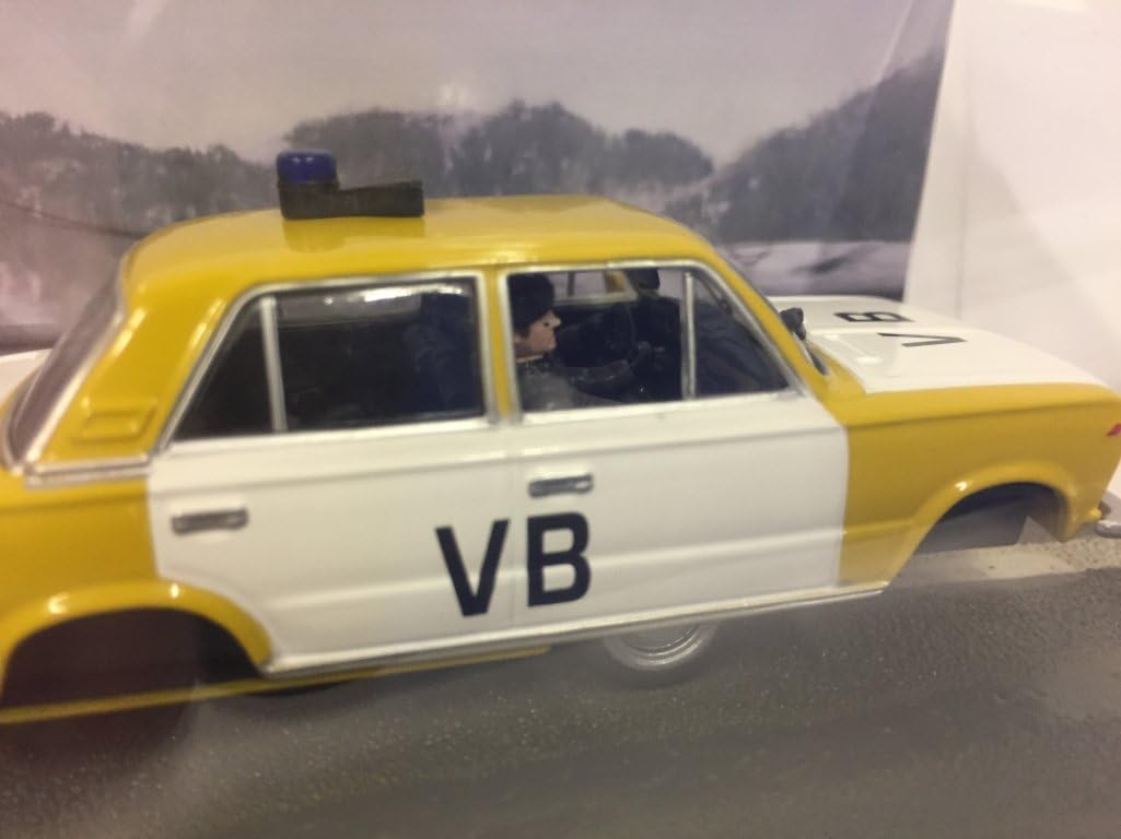 007 James Bond Car Collection #26 Lada 1500 (The living daylights ...