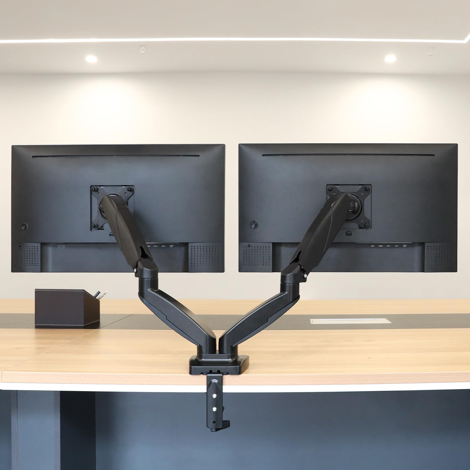 Mua Amazon Basics Gas Spring Dual Computer Monitor Arm Mount ...