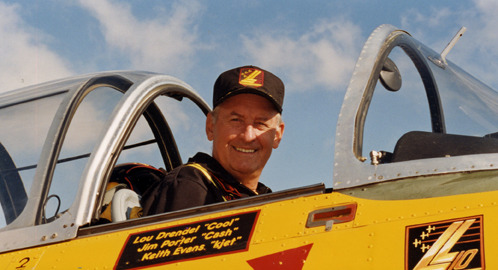 F-8 Crusader Illustrated: Drendel, Lou, Drendel, Lou: 9798594998100 ...