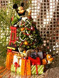 Amazon.com: Disney Mickey Mouse & Pluto Christmas Tree: Kitchen & Dining