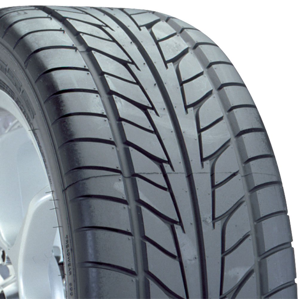 Nitto NT555 EXT High Performance Tire - 285/40R17 95Z: Amazon.ca ...