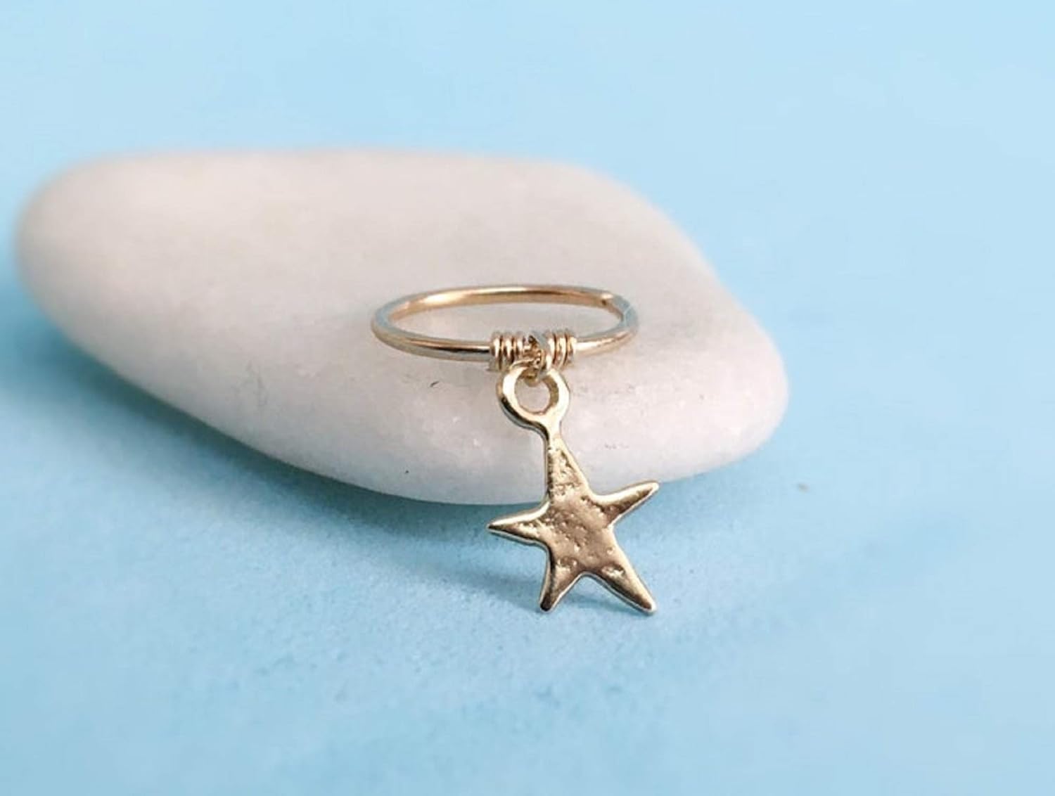 Amazon.com: 14K Helix Earring Gold Cartilage Hoop Star Piercing Ring ...