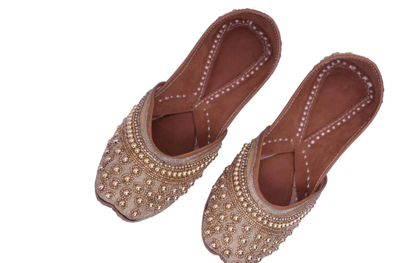 Baba Shoe Center Women Leather Jutti : Amazon.in: Shoes & Handbags
