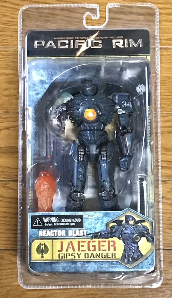 Mua NECA Pacific Rim Jaeger Reactor Blast Edition Gypsy Danger Pacific ...