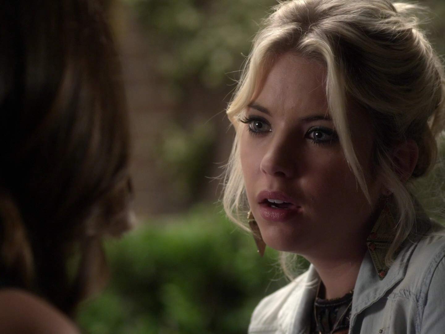 Watch Pretty Little Liars: The Complete Third Season | Prime Video