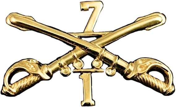 Amazon.com: US Army 1/7 7th Cavalry 1st Bn GarryOwen Crossed Saber Gold ...