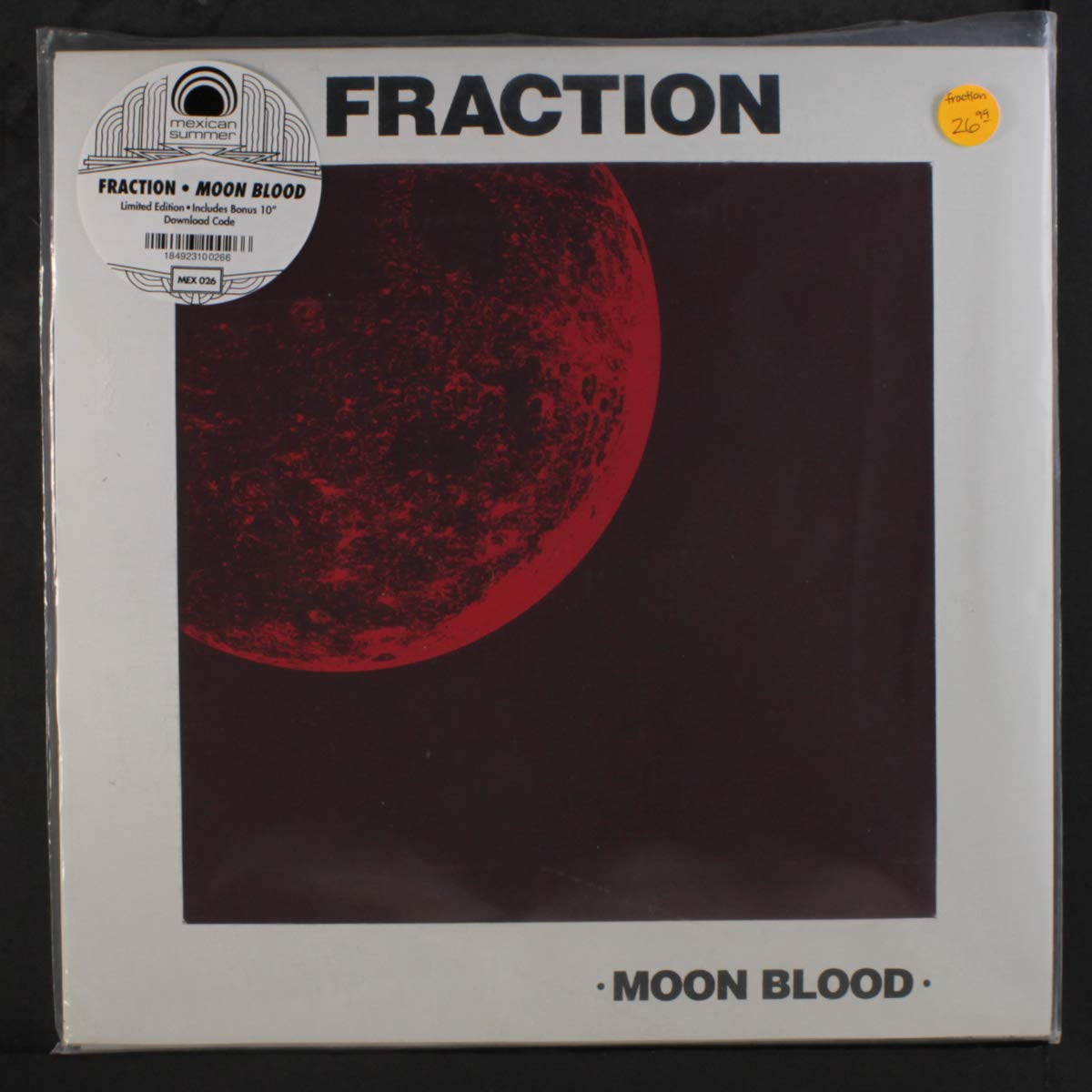 FRACTION - moon blood - Amazon.com Music