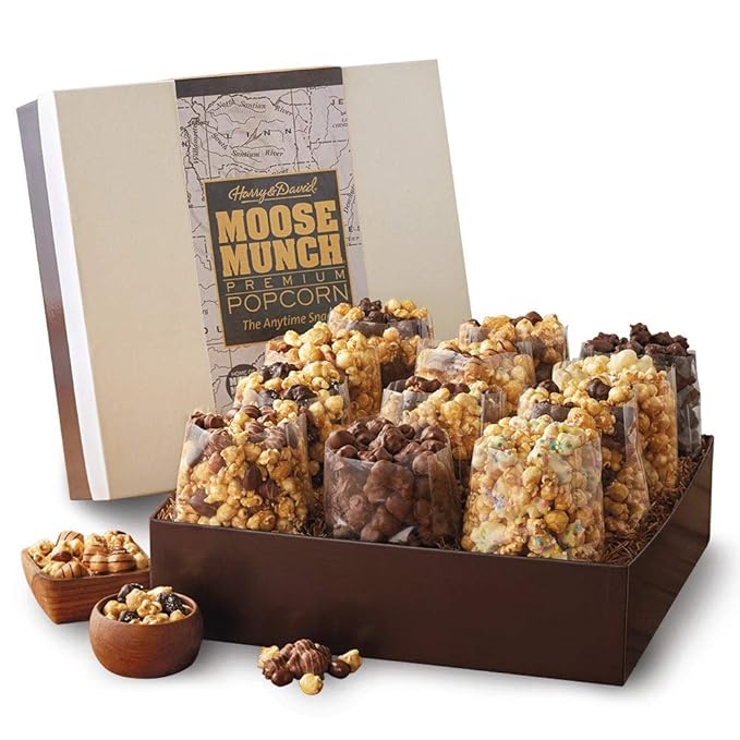 Amazon.com : Moose Munch Premium Popcorn Ultimate Gift Box by Harry ...
