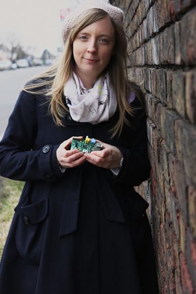 Adventures in Raspberry Pi: Amazon.co.uk: Philbin, Carrie Anne: 9781118751251: Books