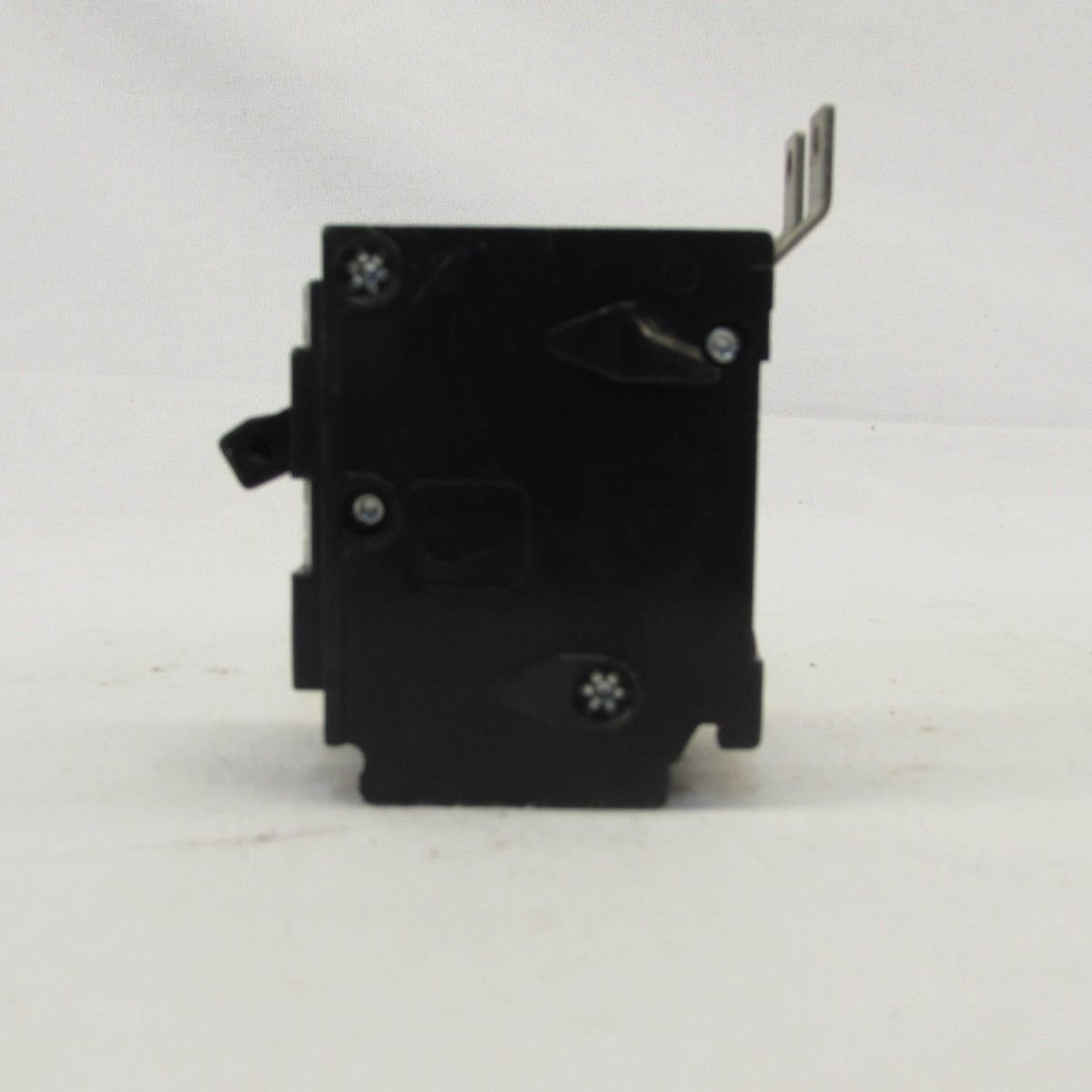 Circuit Breaker Siemens B230 - 2-Pole 30A 120/240V Bolt-On Panelboard ...