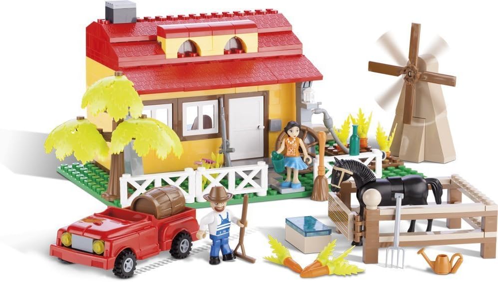 Amazon.com: COBI Action Town Farm House: Toys & Games
