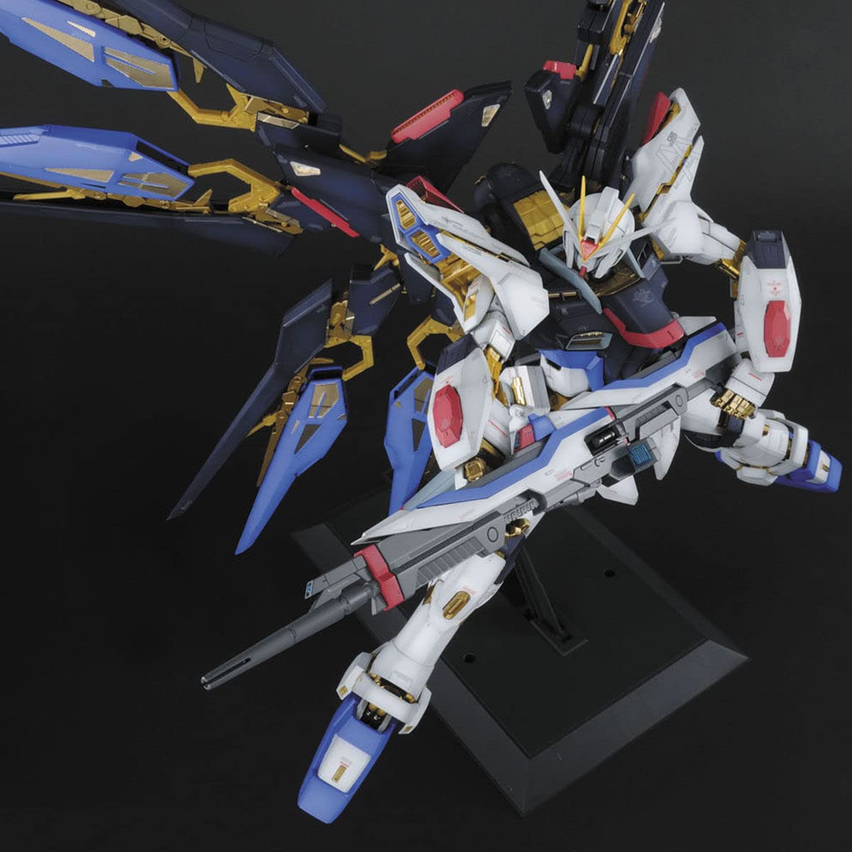 Mua BANDAI SPIRITS PG Mobile Suit Gundam Seed Destiny Strike Freedom ...