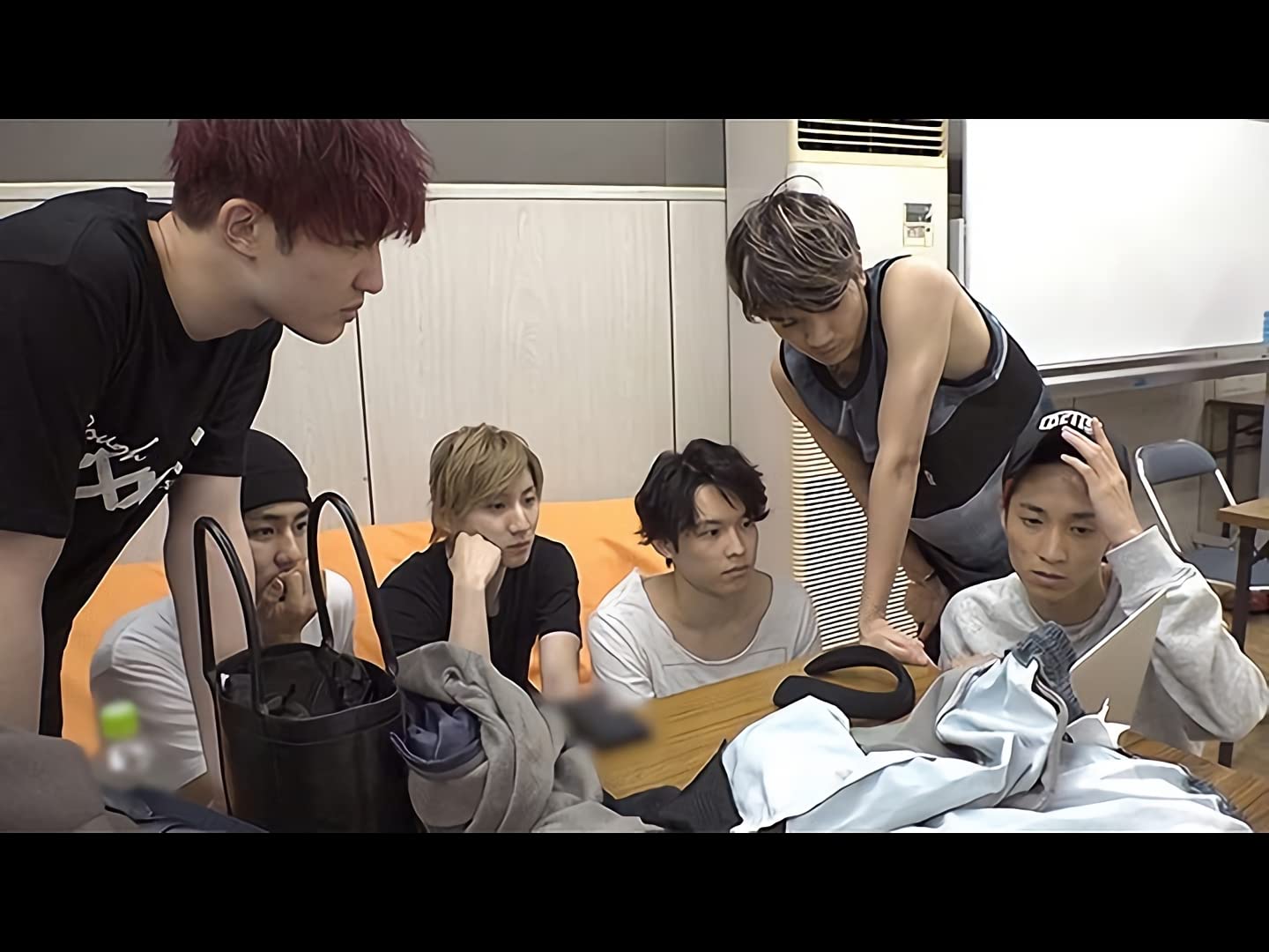 Amazon.co.jp: 連続ドキュメンタリー RIDE ON TIME Season2 : 植田邦宏, 原藤一輝, 重岡由美子, 尾花典子 ...