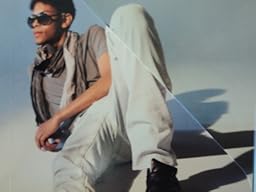 B. Howard - Genesis - Amazon.com Music