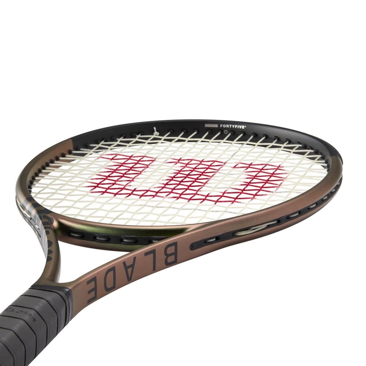 Mua WILSON Blade 98 (18x20) V8 Tennis Racquet (Unstrung) trên Amazon Mỹ ...