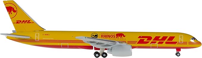 Amazon.com: Daron Herpa DHL 757-200 1/500 Eliska's Return to Africa ...