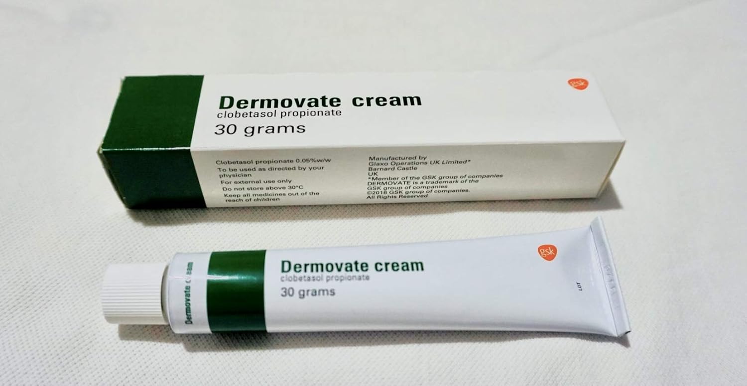 Dermovate Ointment 30grams clobestasol propionate: Buy Online at Best ...