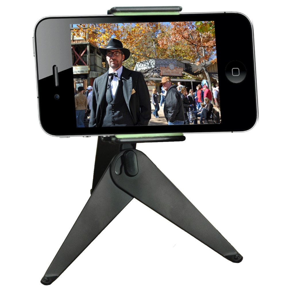 Amazon.com: Dobi Design Ultra Compact Mini Tripod Stand for Apple iPod ...