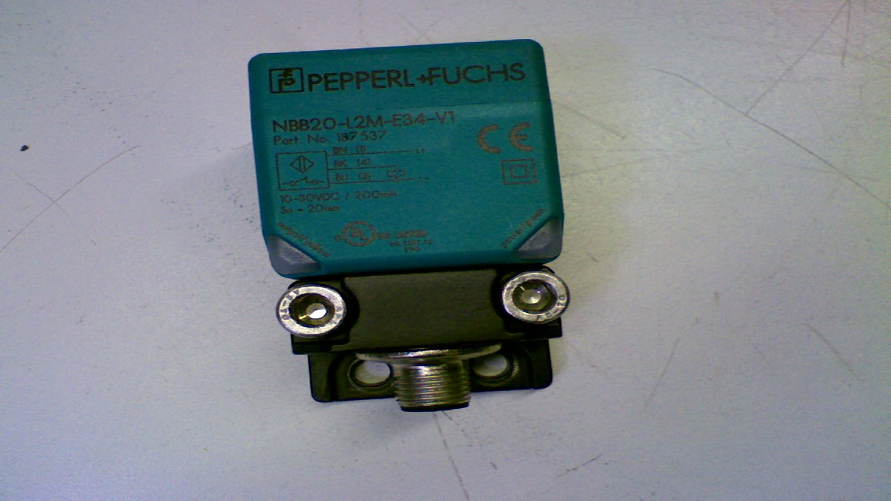 Pepperl Fuchs Nbb20-L2m-E34-V1, Inductive Proximity Sensor, 10-30Vdc Nbb20-L2m-E34-V1: Amazon ...