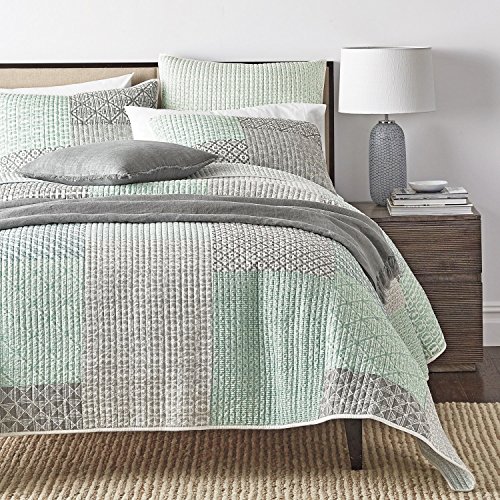 Dada Bedding Collection Quilt Set | Quiltset