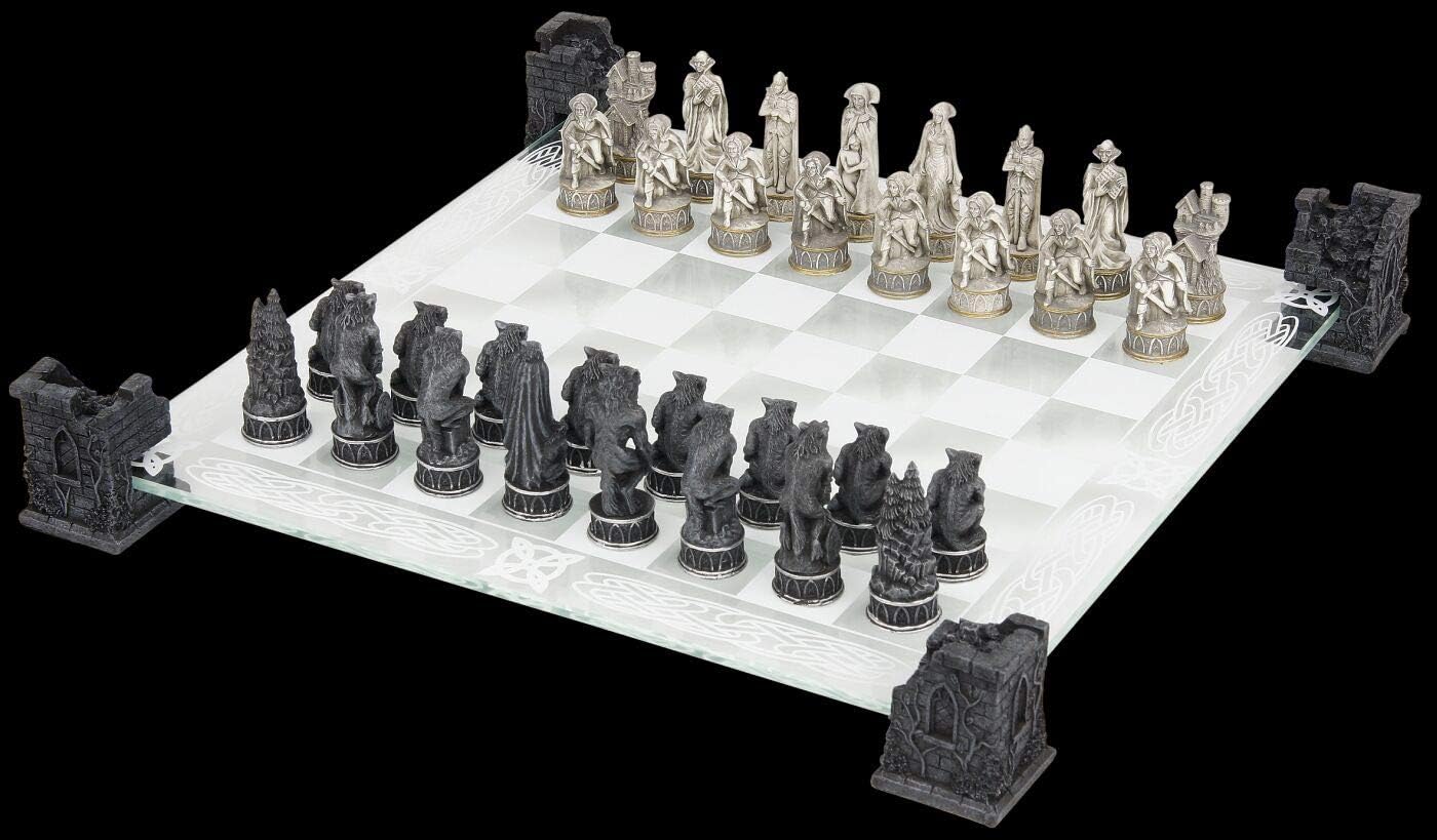 Amazon.com: Nemesis Now Vampire And Werewolf Chess Set: Toys & Games