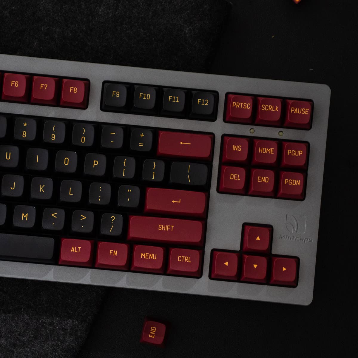 Mua Mintcaps Red Black Keycaps Set MSA Profile Doubleshot Custom ...