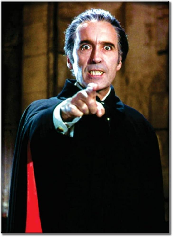Official Hammer House of Horror Dracula Pointing Magnet : Amazon.co.uk